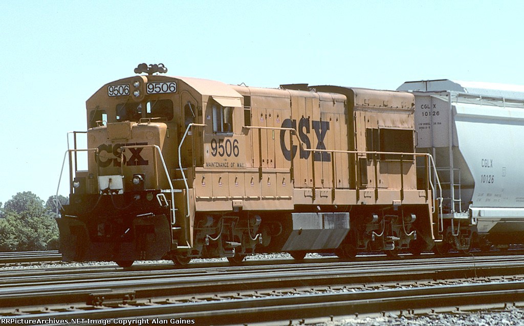 CSX U18B 9506